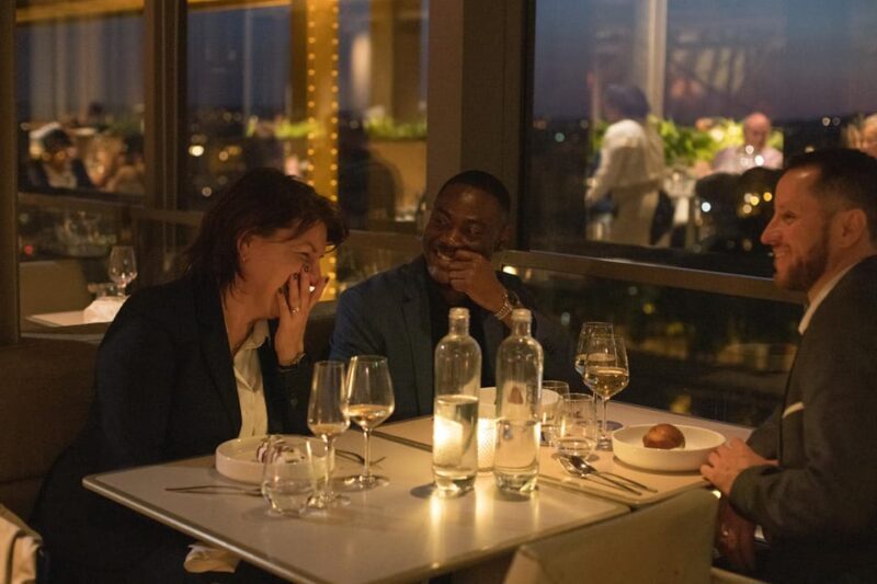 Paris: Elegant Dinner with Drinks in the Eiffel Tower - The View and Atmosphere