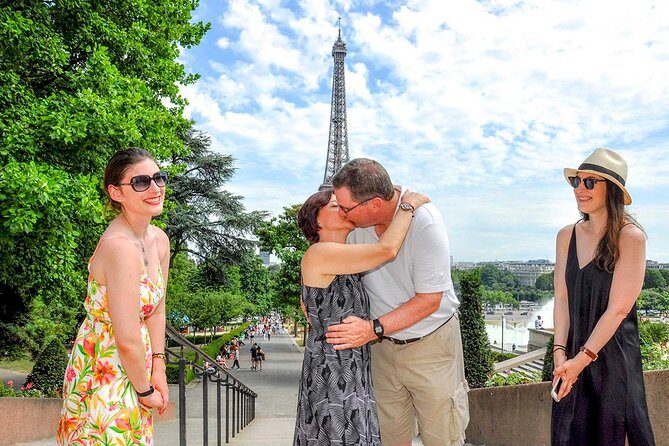 Paris Engagement Proposal Private Walking Tour with Professional Photographer - Deep Dive into the Itinerary and Location Choices