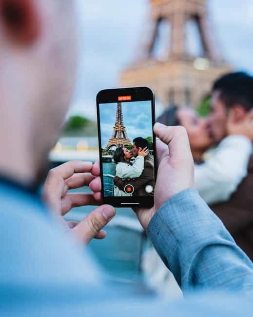 Paris: Evening River Cruise with Champagne & Food tasting - The Itinerary and What to Expect