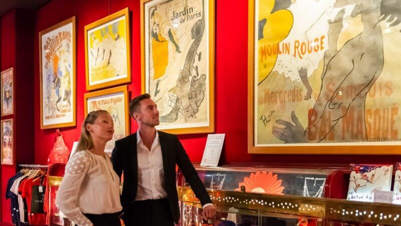 Paris: Evening Sightseeing Tour and Moulin Rouge Show - FAQ