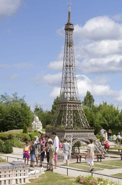 Paris: France Miniature Park Private Tour with Entry Ticket - Discovering France in Miniature: A Detailed Look at the France Miniature Park Private Tour