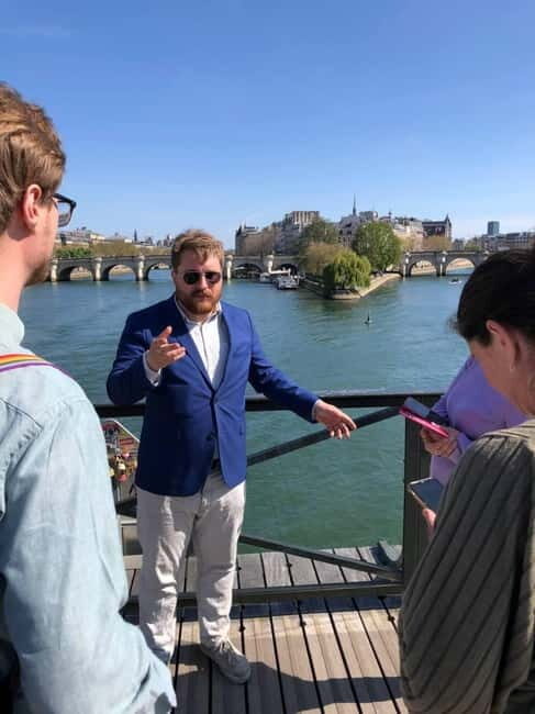 Paris: French Monarchy Intrigues Walking Tour with booklet - Who Should Consider This Tour?