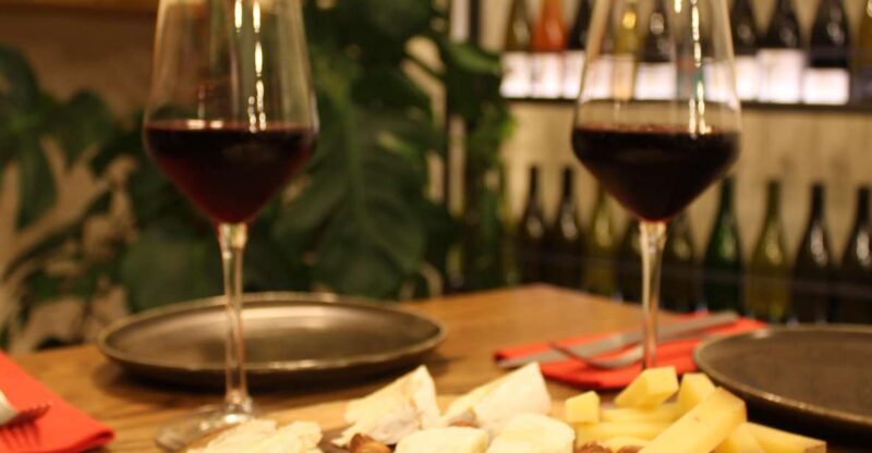 Paris: French Wine and Cheese Guided Tasting - The Reviews Speak