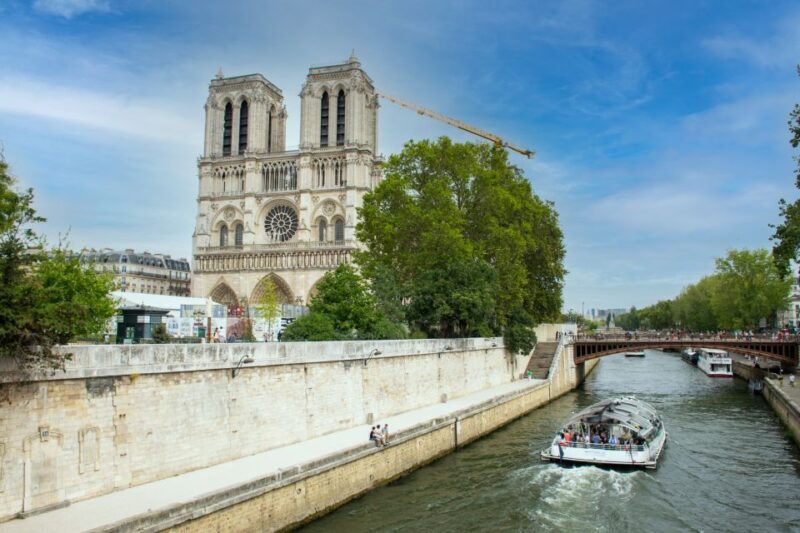 Paris: Full-Day Custom Tour with Local Guide - FAQs