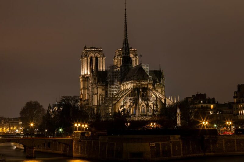 Paris: Ghosts and Dark Stories Guided Walking Tour - The Experience in Detail