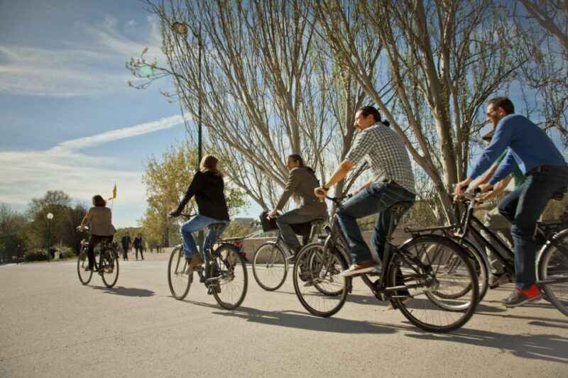 Paris: Guided bike tour - Greatest monuments of the capital - Key Points