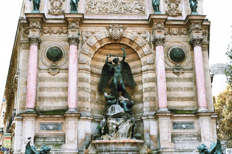 Paris: Guided Tour from Notre-Dame to Champs-Élysées - Key Points
