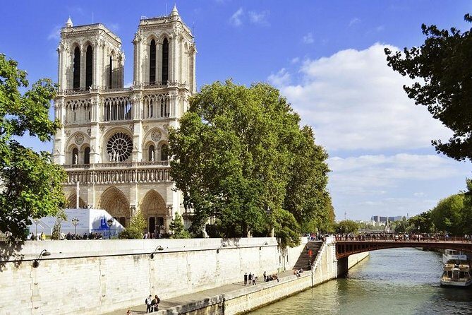 Paris Highlights Immersive Coach Tour - Authentic Feedback from Travelers