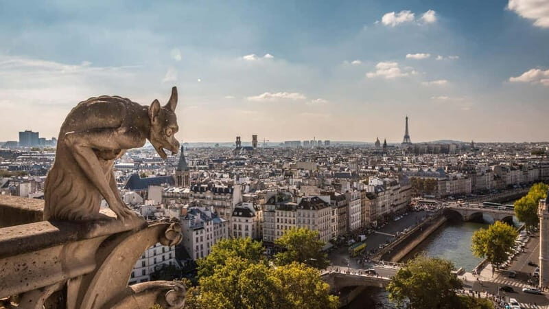 Paris : Historic Heart of Paris: Île de la Cité Walking Tour - Exploring the Itinerary