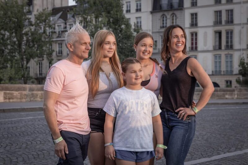 Paris Historic Islands Walk: Seine, Notre Dame & Louvre View - Exploring Paris Through Its Historic Islands: A Closer Look at the Seine, Notre Dame & Louvre View Tour