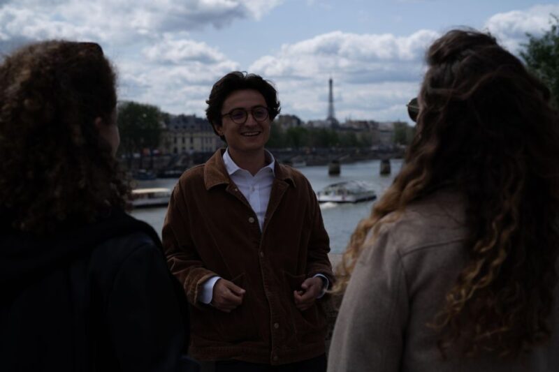 Paris: Ile De La Cité Walking Tour and Paris' Birthplace - Notre Dame and Its Surroundings