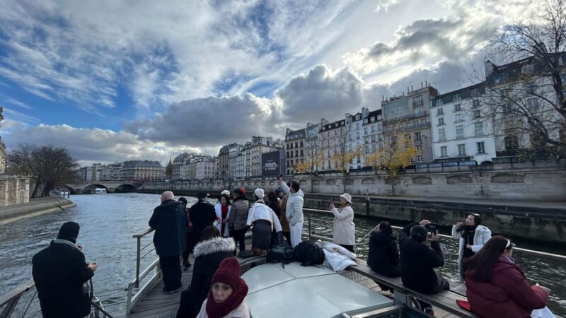 Paris: Illuminations River Cruise with Audio Commentary - Final Thoughts