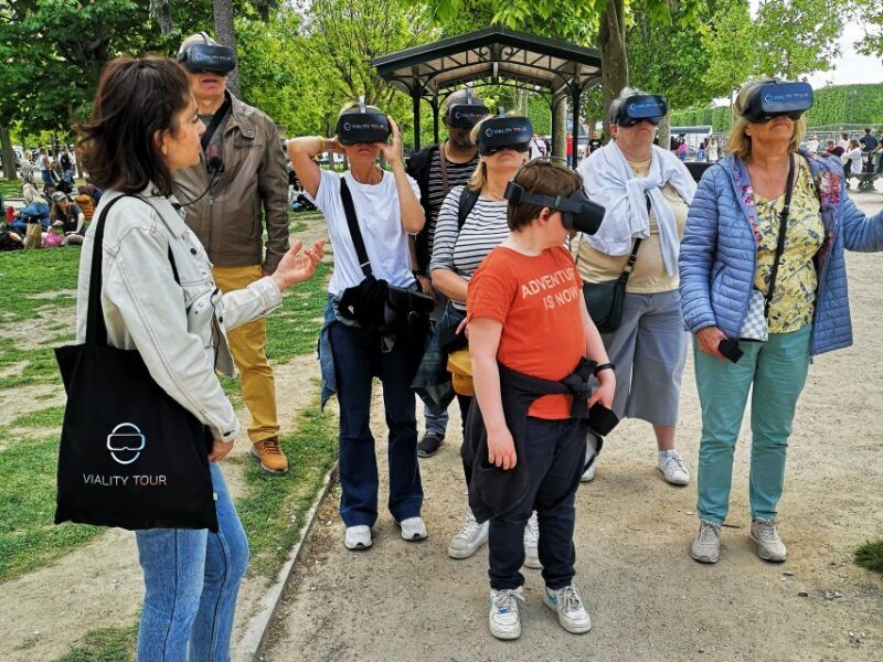 Paris : Immersive Eiffel Tower tour with virtual reality - FAQs