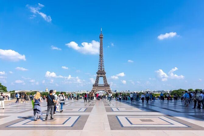 Paris Insider's Small Group Tour with Seine Sightseeing Cruise - A Closer Look at the Itinerary