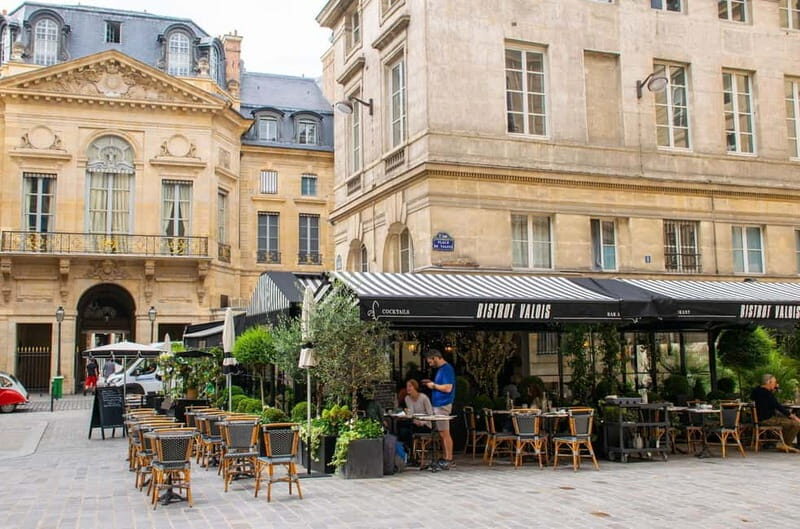 Paris: Introduction to your Neighborhood Tour - Key Points