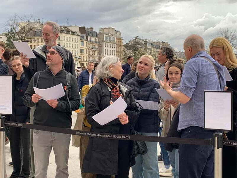 Paris: Latin Quarter and Ile de la Cité Guided Walking Tour - A Deep Dive into the Heart of Paris