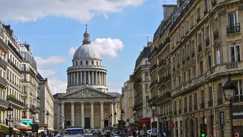 Paris Latin quarter: Private walking tour with a local guide - Authentic Experiences That Make the Difference