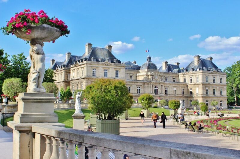 Paris: Latin Quarter Walking Tour with Local Guide - The Value and the Experience