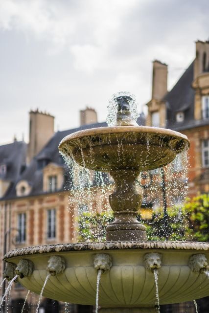 Paris: Le Marais Highlights Guided Small Group Walking Tour - Why This Tour Stands Out