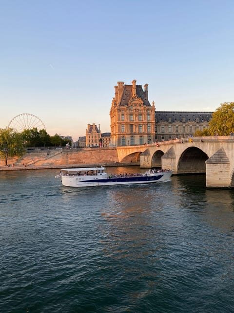 Paris: Live Guided Cruise with Crepe and Soft Drink - Setting the Scene: What to Expect on the Seine