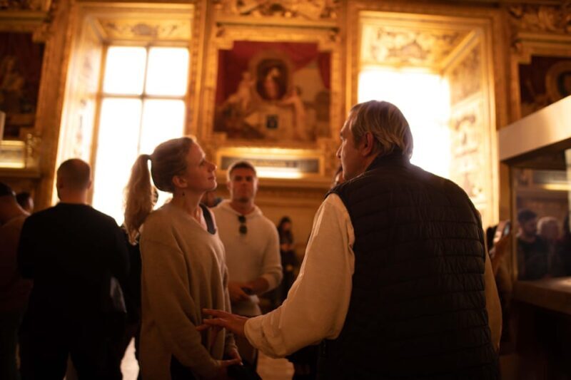 Paris: Louvre Mona Lisa Private Guided Tour with First Entry - FAQ