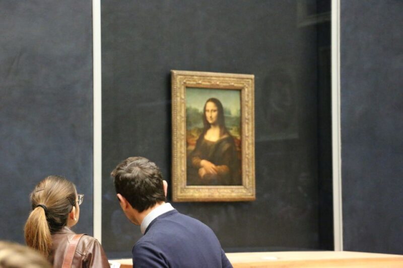 Paris: Louvre Museum Guided Tour with Skip-the-Ticket-Line - Ease of Entry and Location