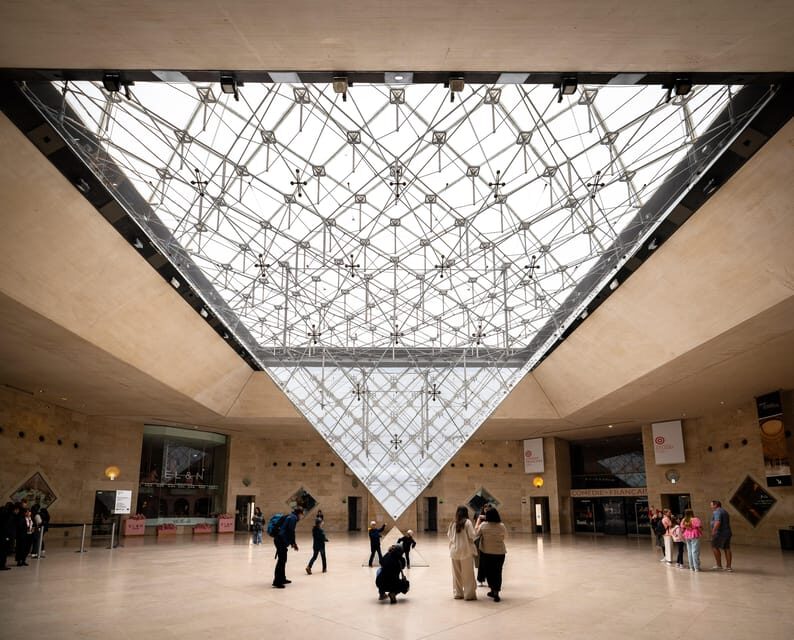 Paris: Louvre Museum Guided Tour with Wine & Cheese Tasting - Starting Point at Arc de Triomphe du Carrousel
