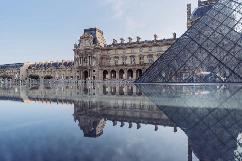 Paris: Louvre Museum Guided Tour with Wine & Cheese Tasting - Who Should Consider This Tour?