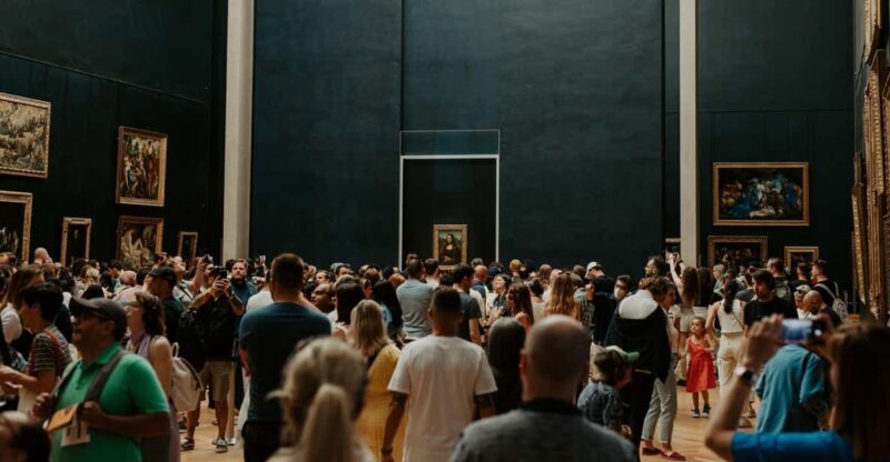 Paris: Louvre Museum Ticket & Mona Lisa Digital Audio Guide - Key Points