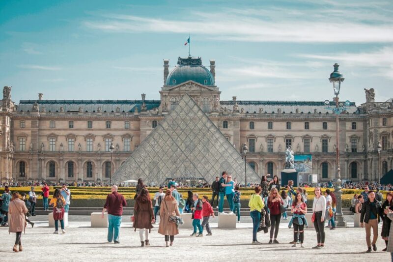 Paris: Louvre Museum Timed Entry Ticket & Pop Culture Tour - Detailed Review of Experience