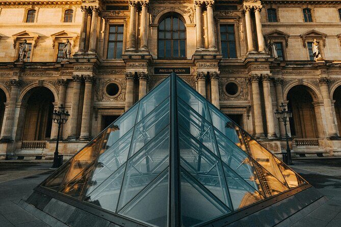 Paris Louvre Museum with 1/2/3 Days HOHO Combos - Transportation and Practicalities