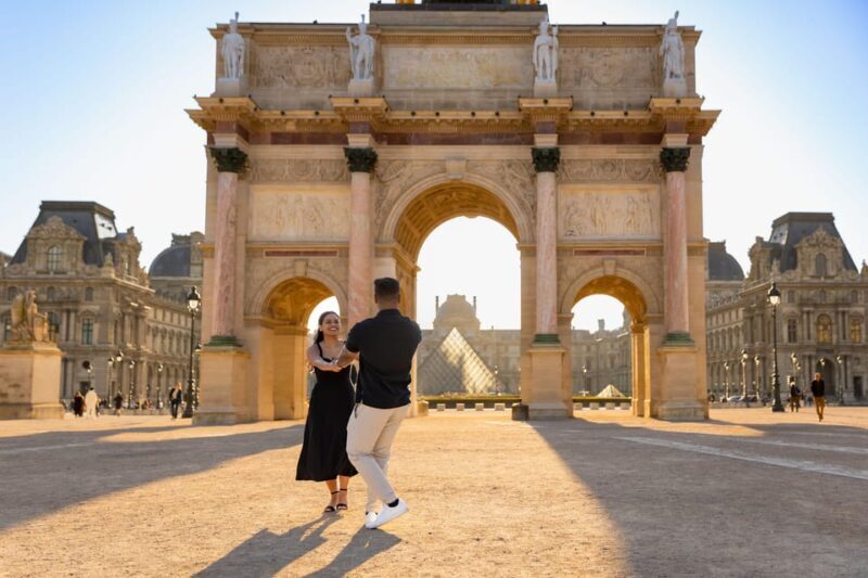 Paris: Louvre photoshoot or Seine bridges Eiffel Tower walk - Why Choose This Photoshoot? The Allure of Paris from Every Angle