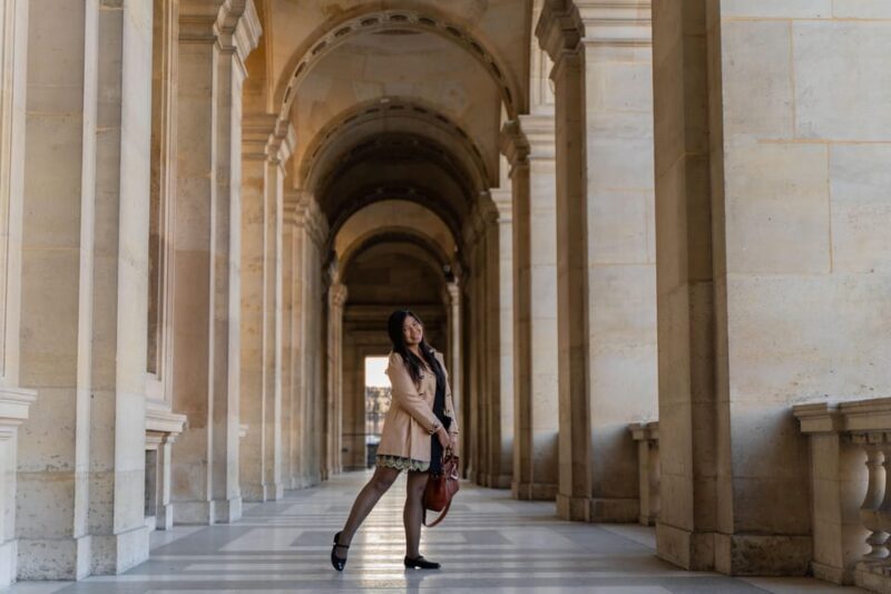 Paris: Louvre photoshoot or Seine bridges Eiffel Tower walk - Practical Considerations