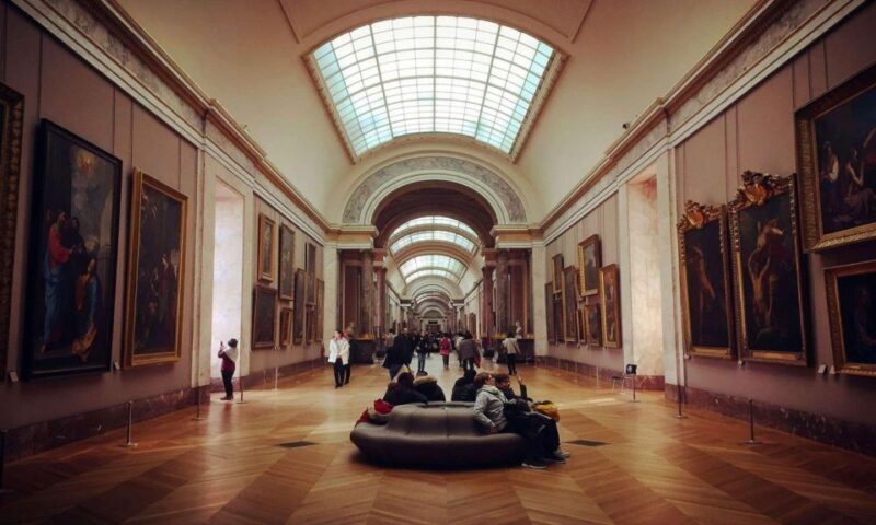 Paris: Louvre Ticket with Audioguide App and Seine Cruise - Art Highlights and Practical Tips