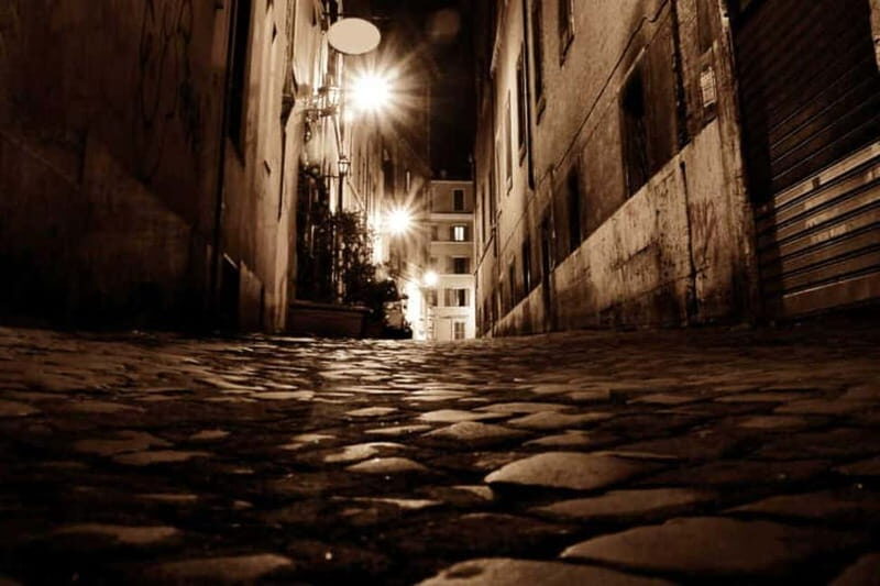 Paris: Macabre and Chilling History Walking Tour - Key Points