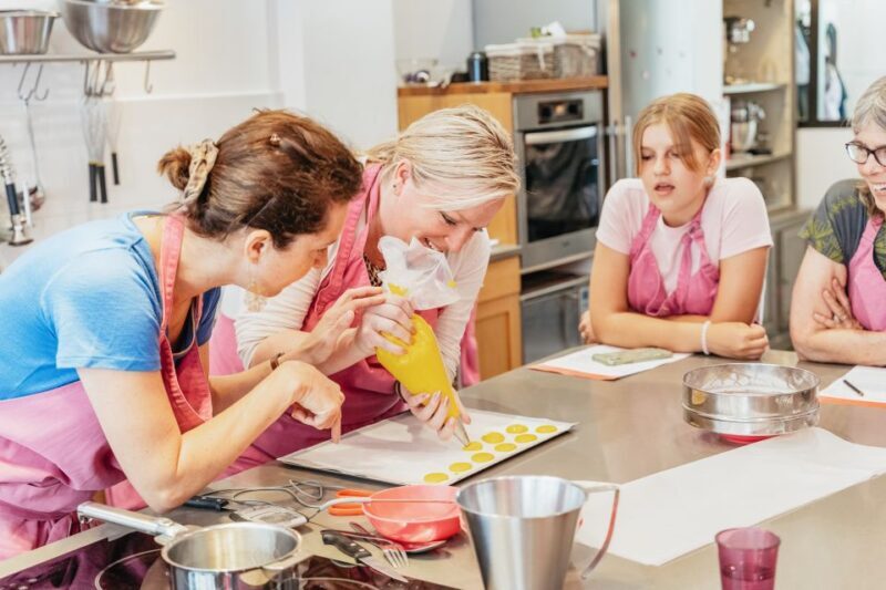 Paris: Macarons Cooking Class with Pâtisserie Chef Noémie - FAQ