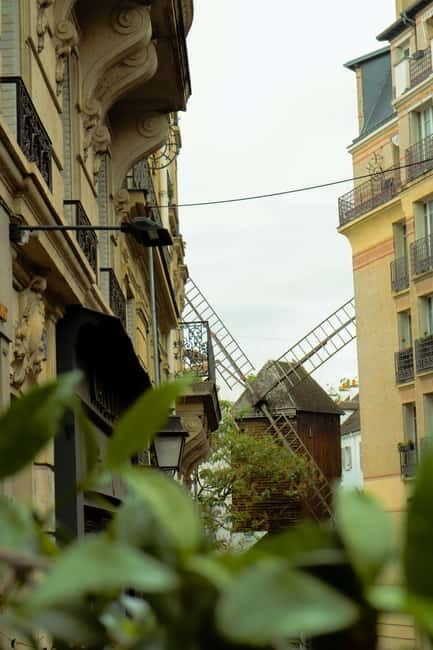 Paris: Magical Montmartre, without the crowds. - Who Should Consider This Tour?