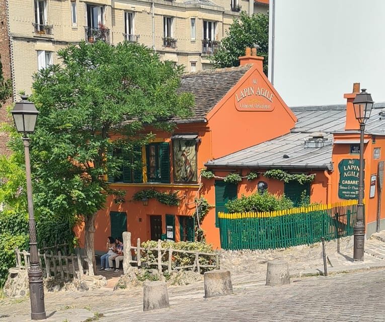 Paris: Montmartre Drawing tour with a local artist - An Artistic Walk Through Montmartre: What to Expect