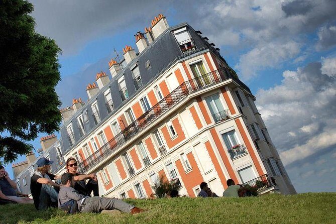 Paris: Montmartre & Sacré Coeur Private Walking Tour - The Sum Up