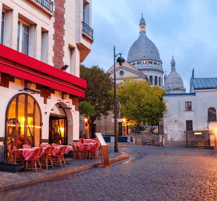 Paris: Montmartre Tour, Dinner & Cabaret Show SEMI PRIVATE - Key Points