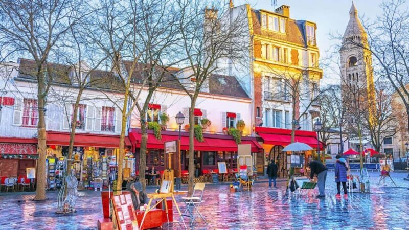 Paris: Montmartre Tour, Dinner & Cabaret Show SEMI PRIVATE - FAQ