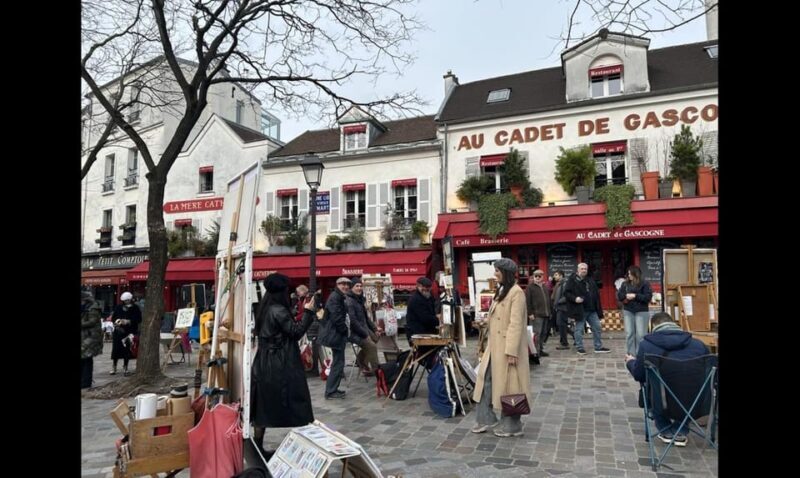 Paris: Montmartre Tour with Sacré-Cur (Wine Tasting Option) - A Walk Through Montmartre: What You Can Expect
