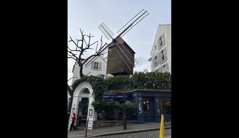 Paris: Montmartre Tour with Sacré-Cur (Wine Tasting Option) - Practical Details and Value