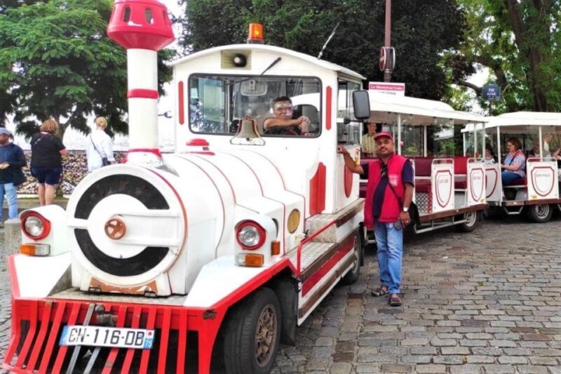 Paris: Montmartre Train Ride w/ Optional Seine River Cruise - Practical Details and What to Expect
