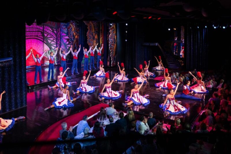 Paris: Moulin Rouge Dinner Show, Champagne, and Transport - Post-Show Transport: A Practical Touch