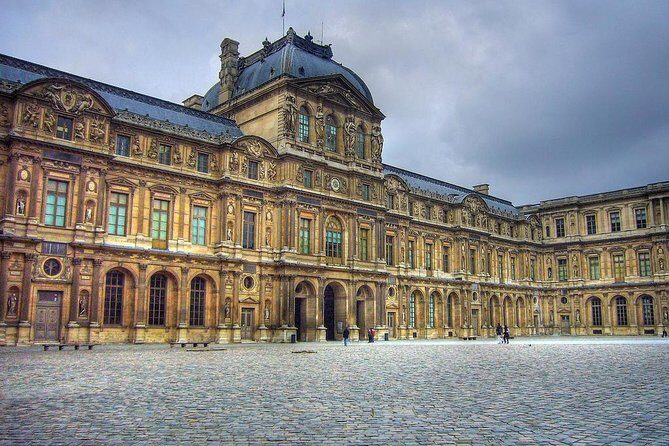 Paris Murders and Mysteries semi-private tour of the Louvre - Insights from Real Travelers