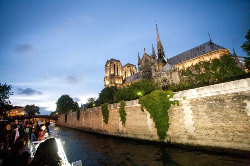 Paris Night Bike Tour - The Itinerary in Detail