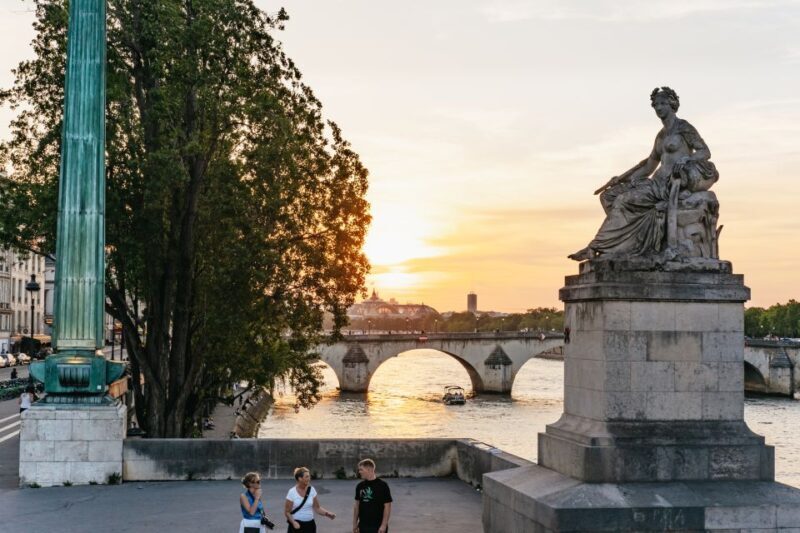 Paris: Night Bus Tour with Audioguide - A Deep Dive into the Night Tour Experience