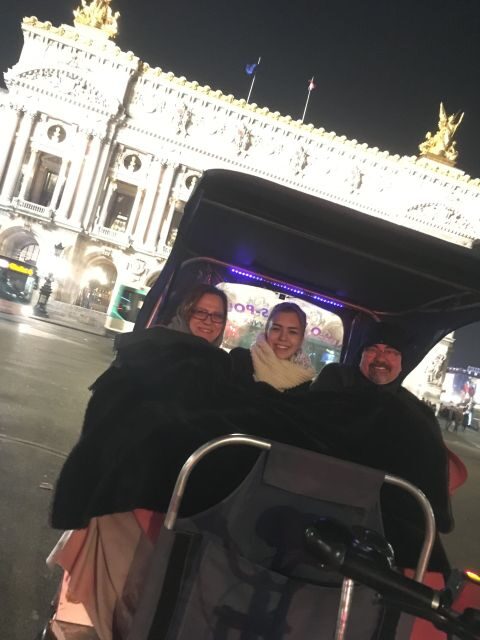 Paris: Nighttime Tuk-Tuk Tour - FAQ