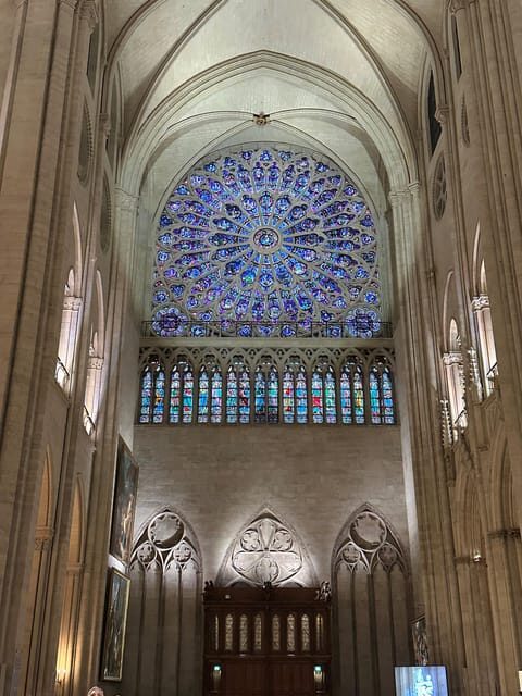 Paris: Notre Dame Cathedral Guided Tour of the Neighborhood - Practical Tips for Travelers